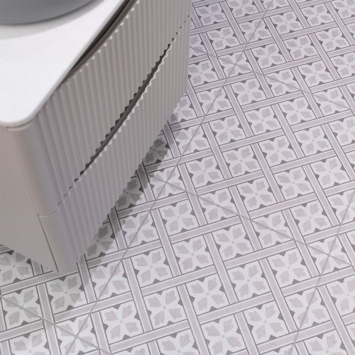Alhambra 45 x 45cm Pattern Tile - 1.62sqm perbox (12121) Grey - Tileshack